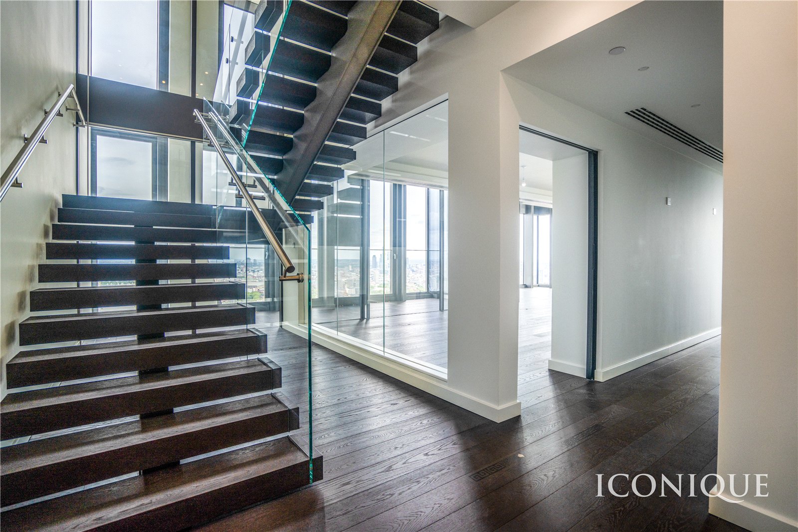 DAMAC TOWER NINE ELMS, Bondway - Iconique International